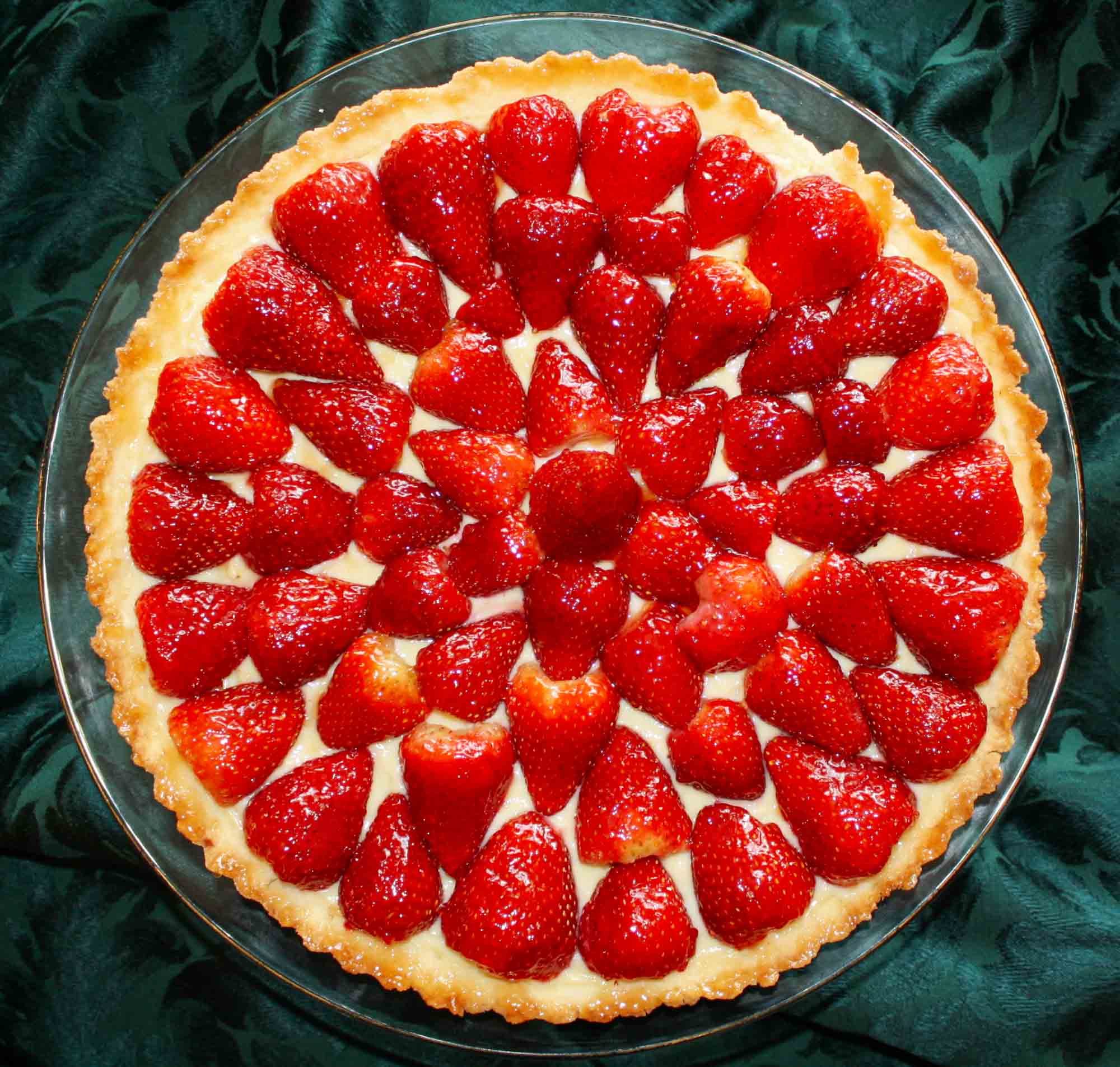 How to Make Delicious Strawberry Flan - Getty Stewart