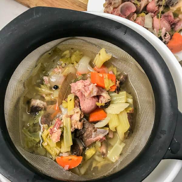 How to Make Ham Stock Using Ham Bones - GettyStewart.com