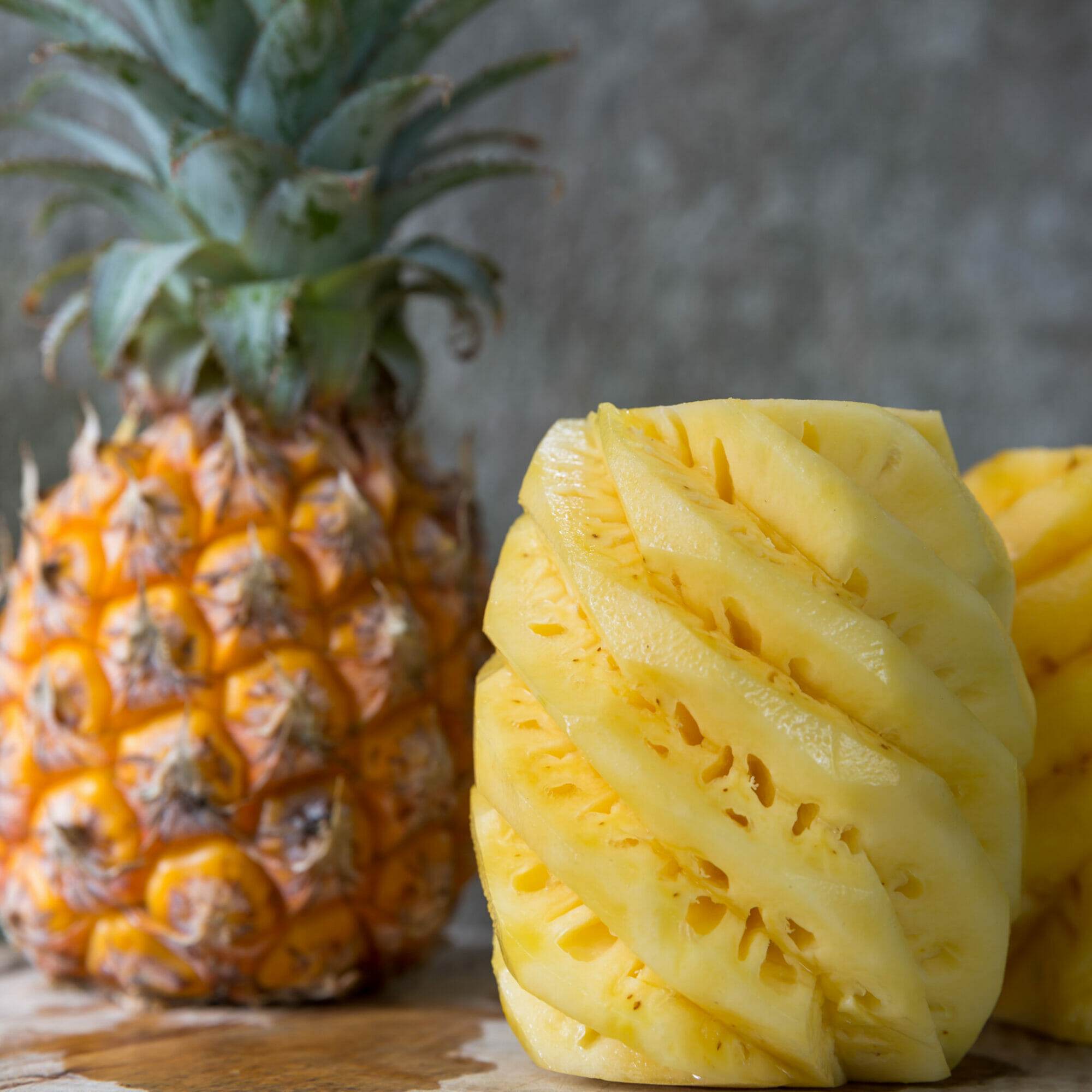 How to Select, Store and Cut Fresh Pineapple