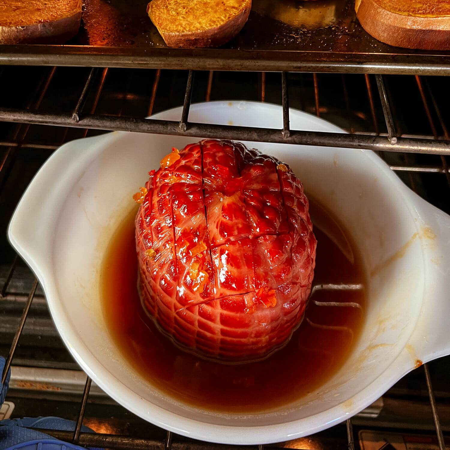 How to Cook a Small Fully Cooked Ham
